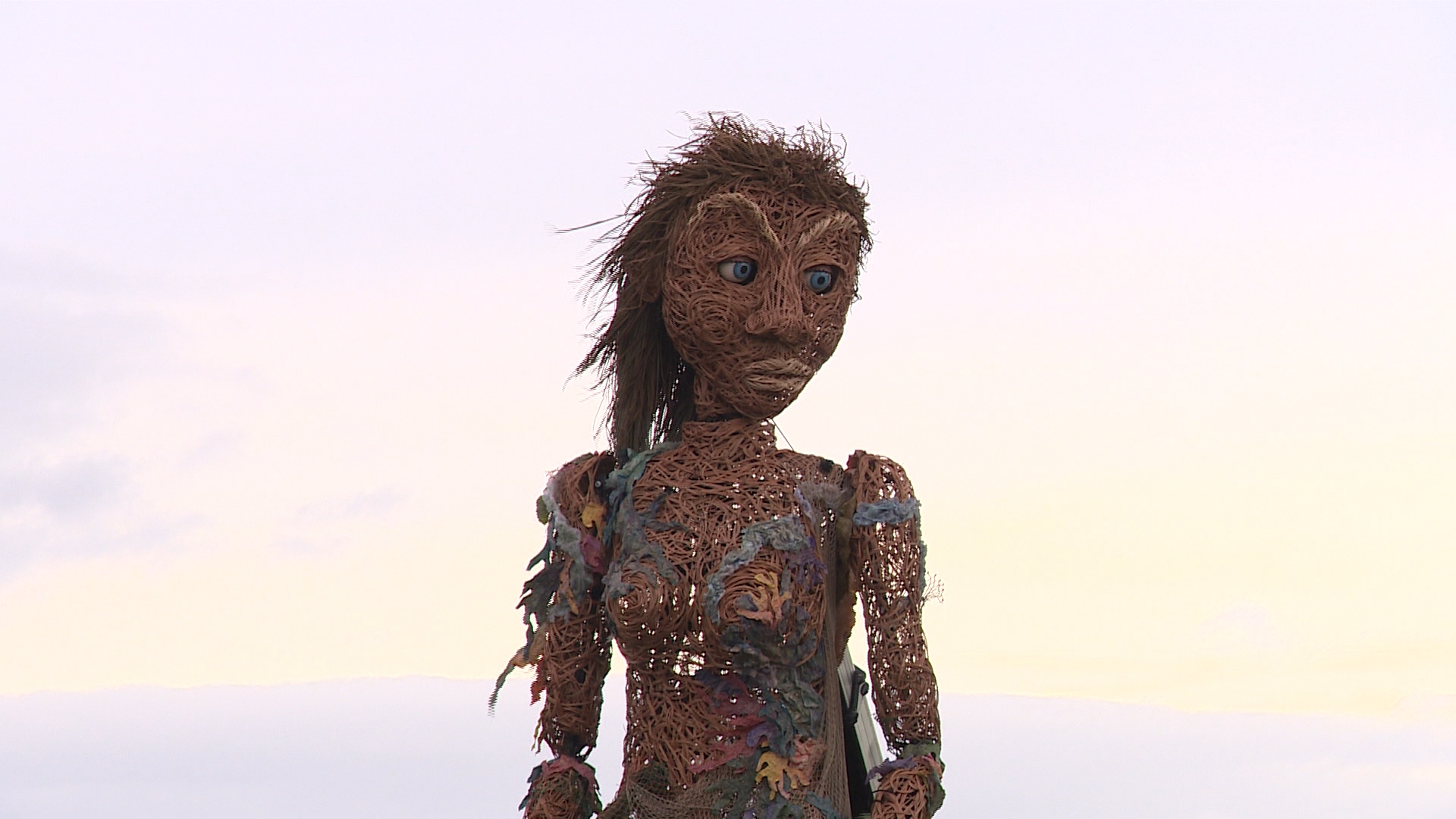 Scotland's largest puppet unveiled ahead of climate event | Edinburgh ...