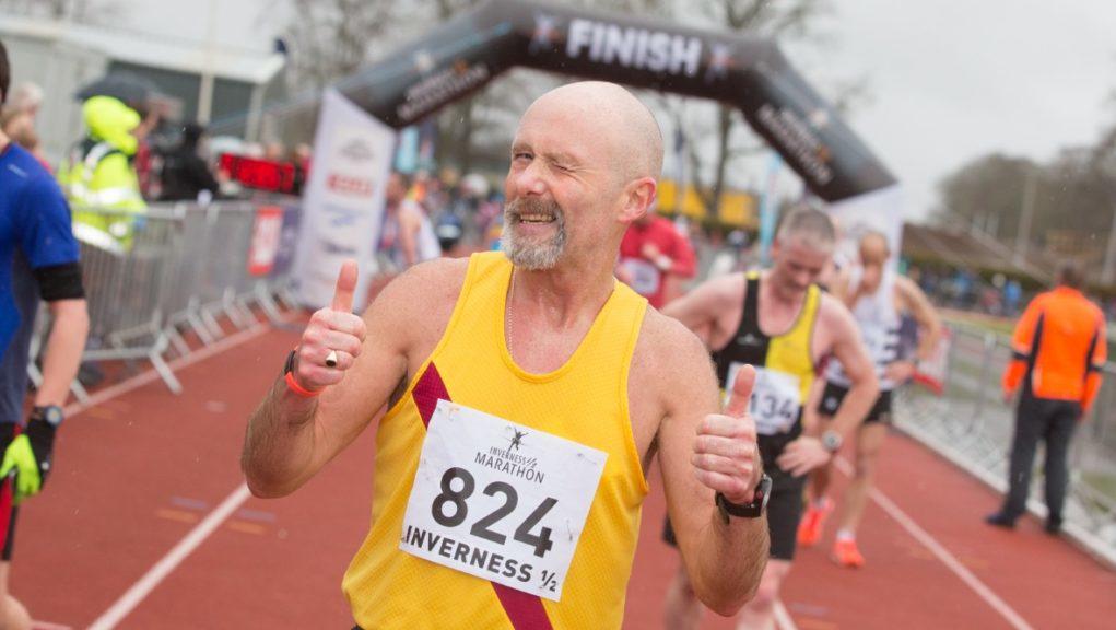 Runner prepares to take on half marathon for 25th time | STV News