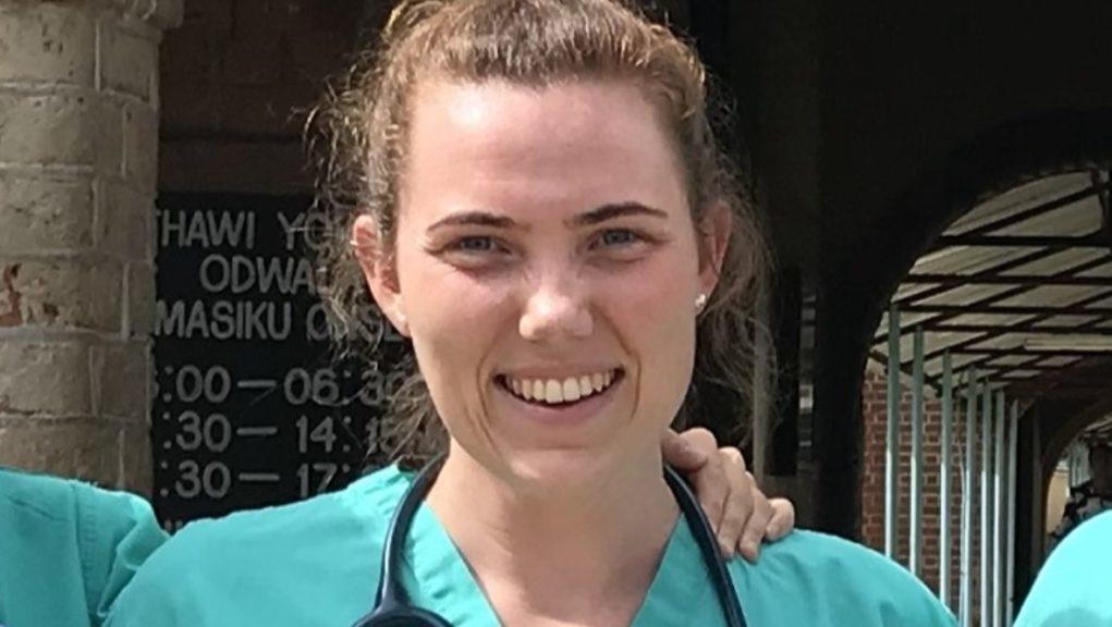 Medical students graduate early to join NHS virus effort | STV News