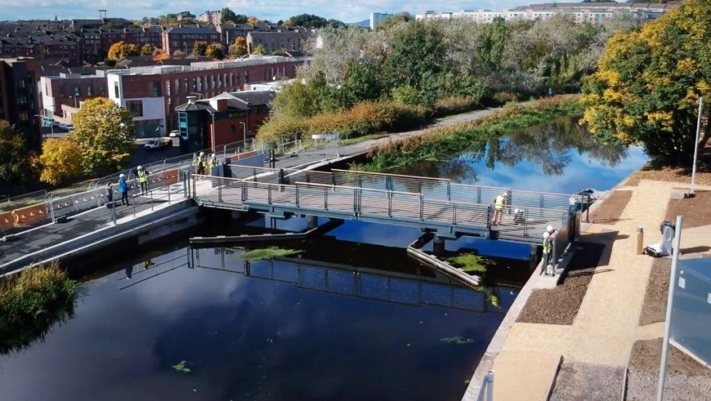 New bridge over Forth and Clyde Canal officially opens - STV News