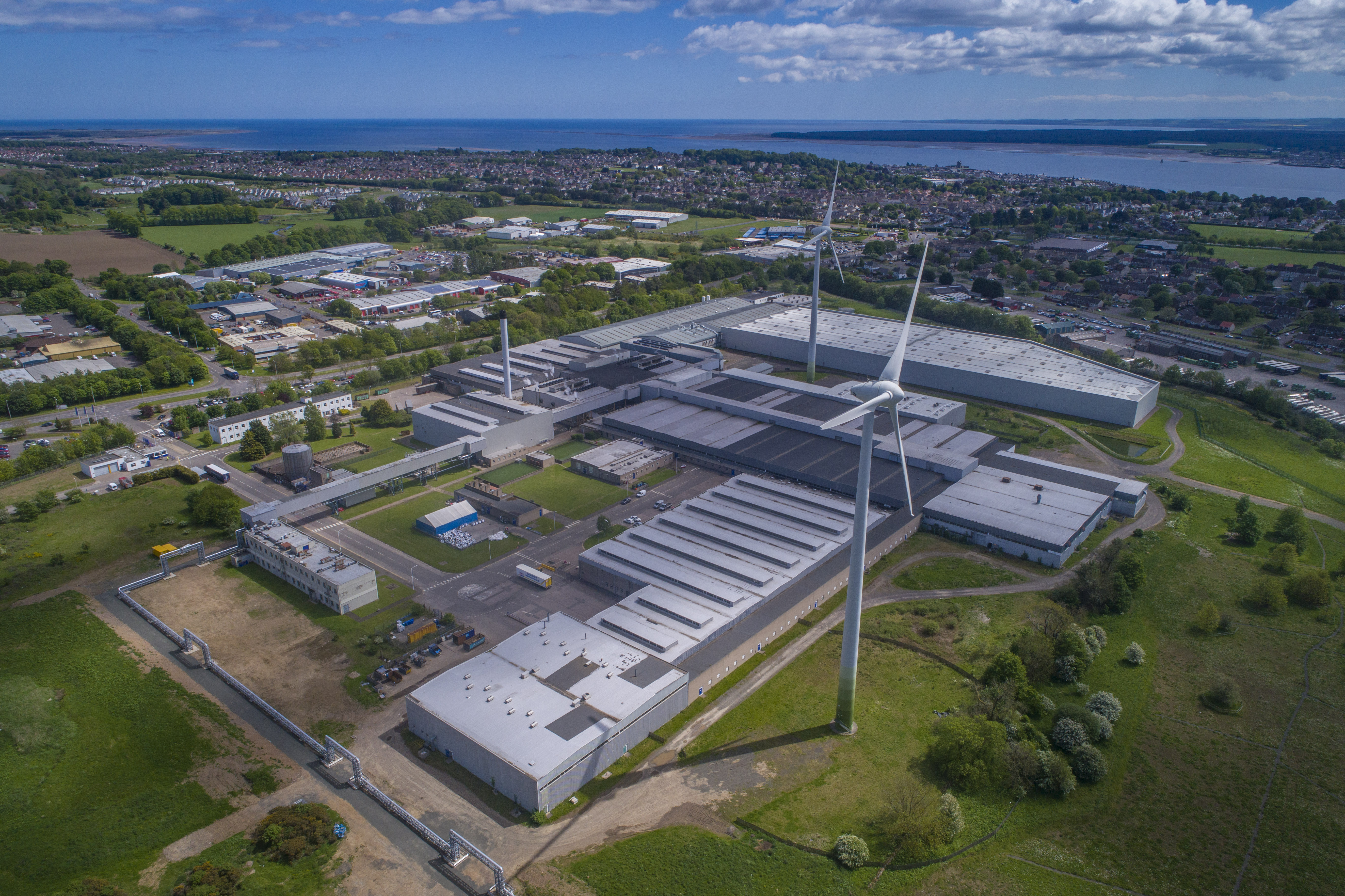 First new business to open on Dundee Michelin site | STV News