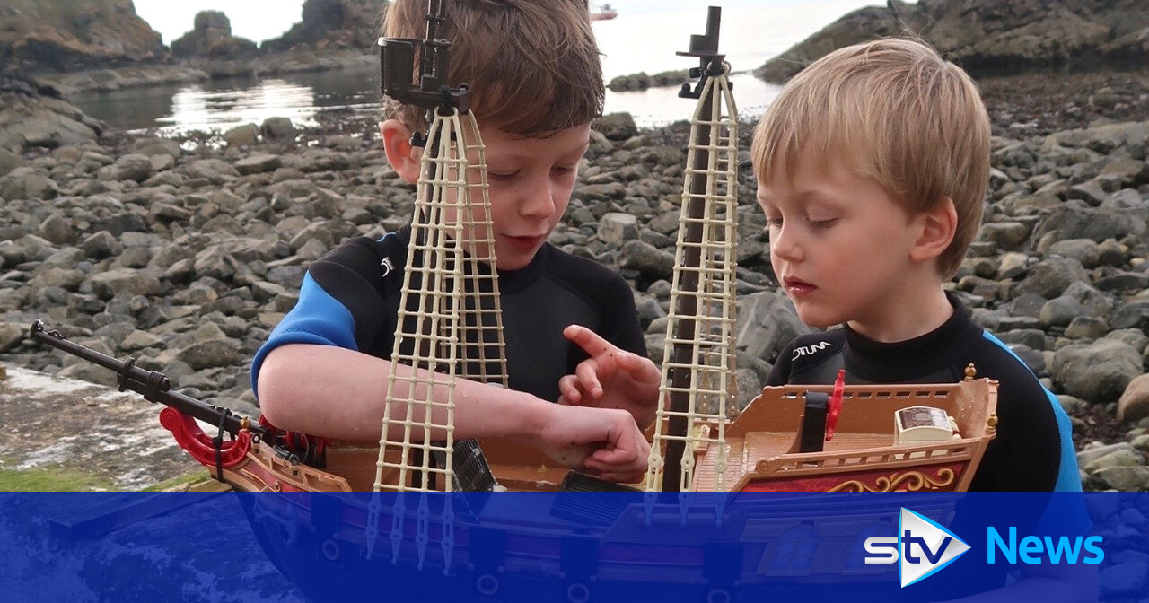 Brothers send toy ship on another record-breaking journey | STV News