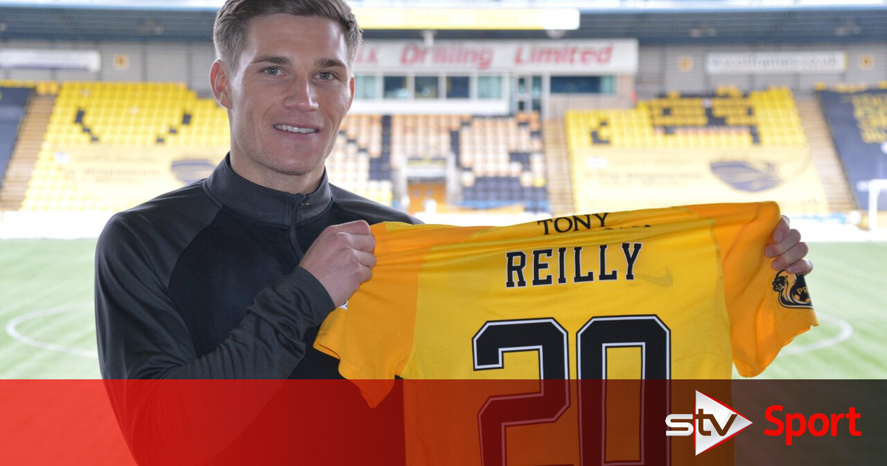 Livingston complete signing of striker Gavin Reilly | STV News
