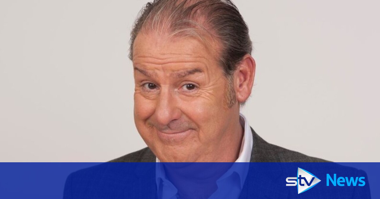 Tributes after death of Scots actor and panto star Andy Gray | STV News