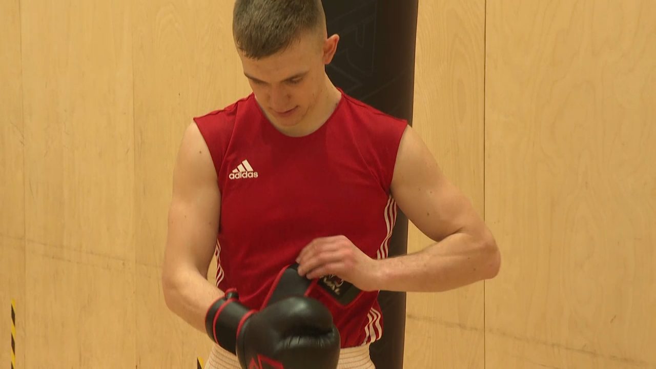 Champion boxer fights to end disability discrimination | STV News