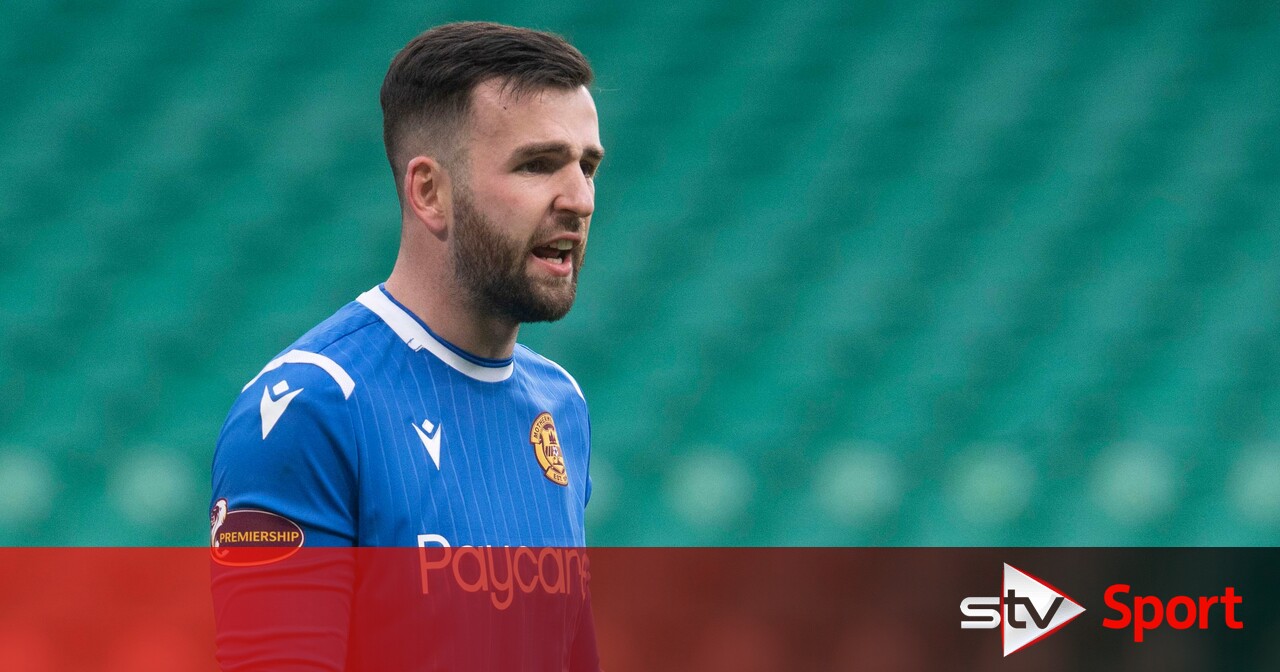 Graham Alexander says Liam Kelly could be a keeper | STV News