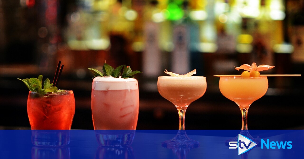 Covid test plea after cocktail bar linked to cluster | STV News