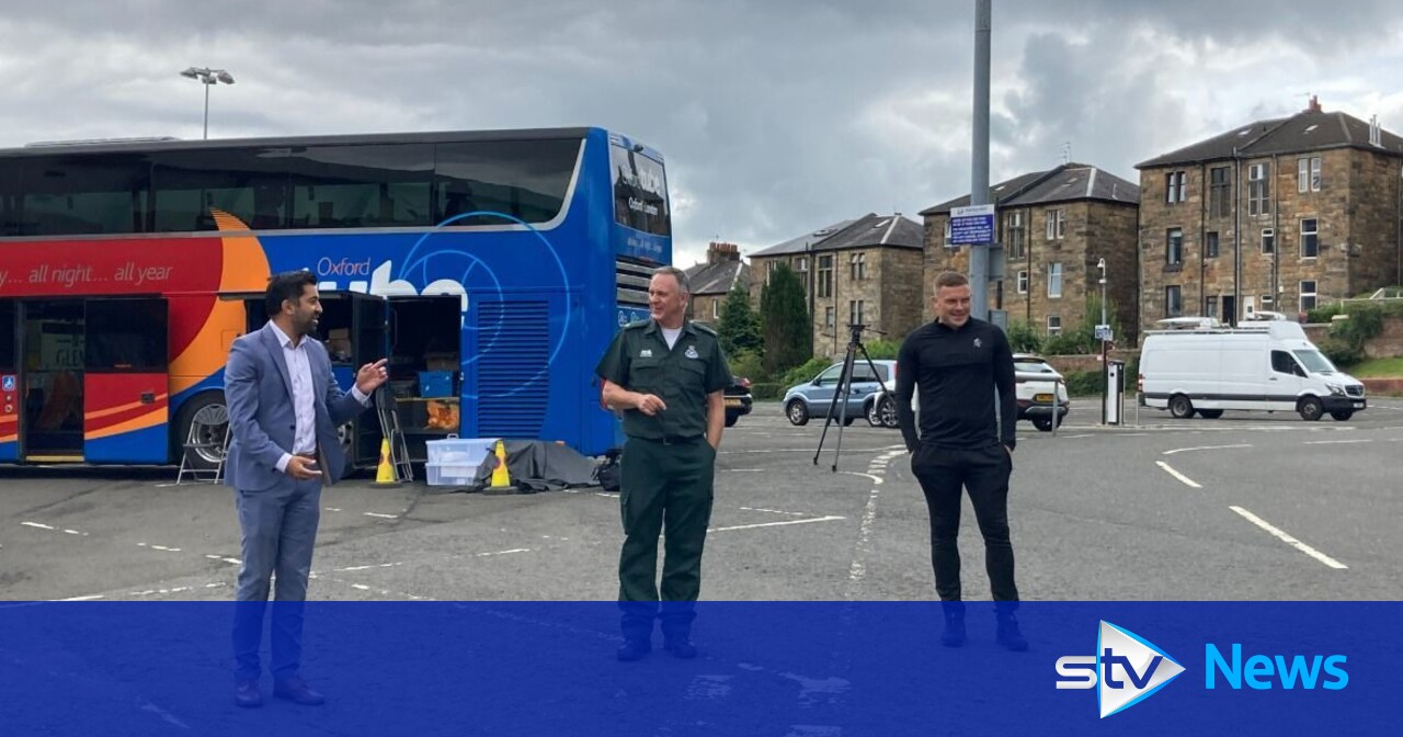 Vaccination bus gives Covid a kick as it delivers 10,000 jabs | STV News