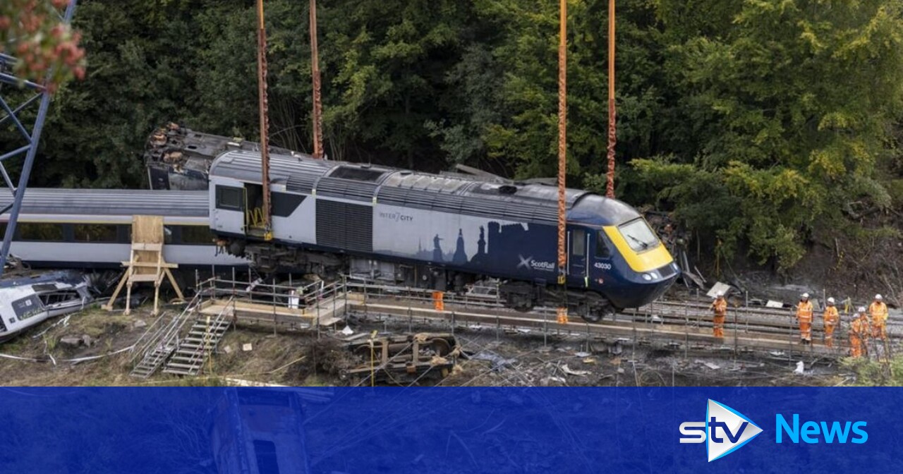 Railway to fall silent on anniversary of Stonehaven crash | STV News