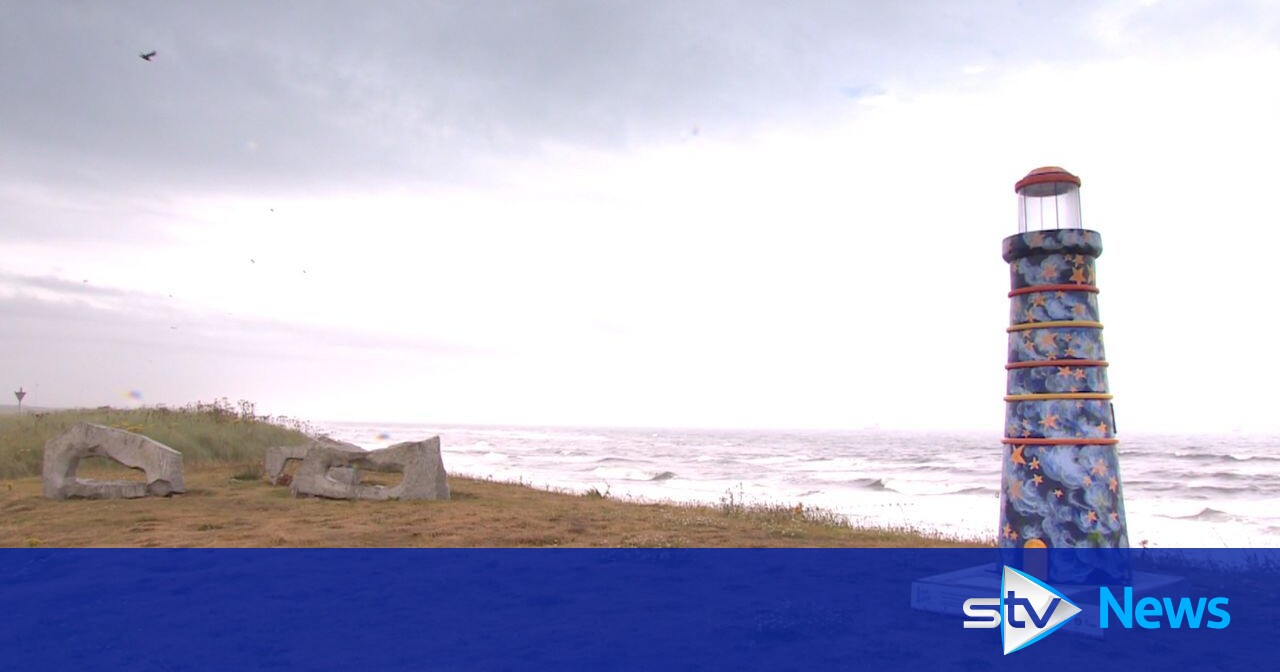 Colourful trail of lighthouse sculptures decorate streets | STV News