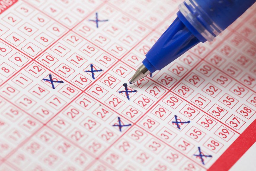 Man charged after Aberdeen football player Jack MacKenzie hit by chair thrown from crowd | STV News