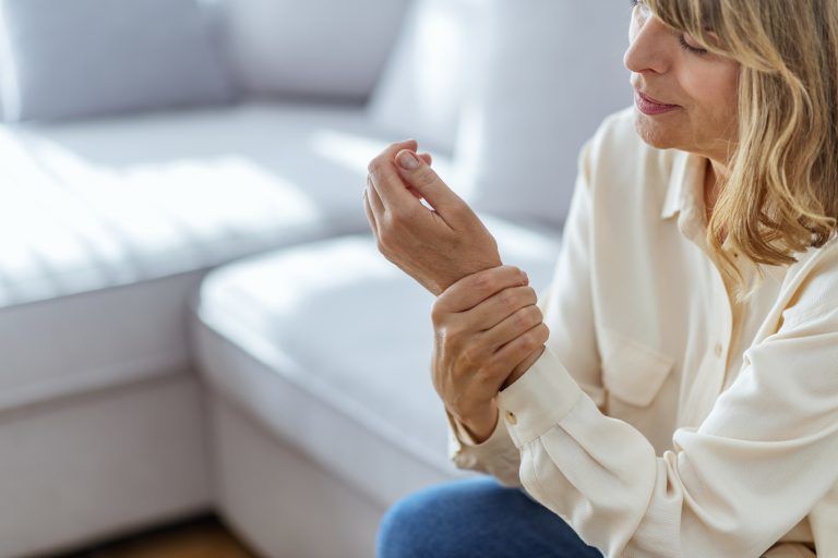 Government announces extra funds to support chronic pain sufferers ...