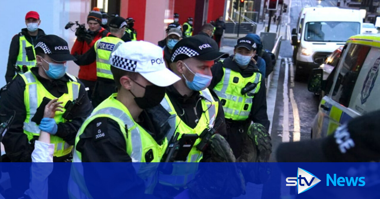 Police arrest eight on penultimate day of COP26 in Glasgow | STV News