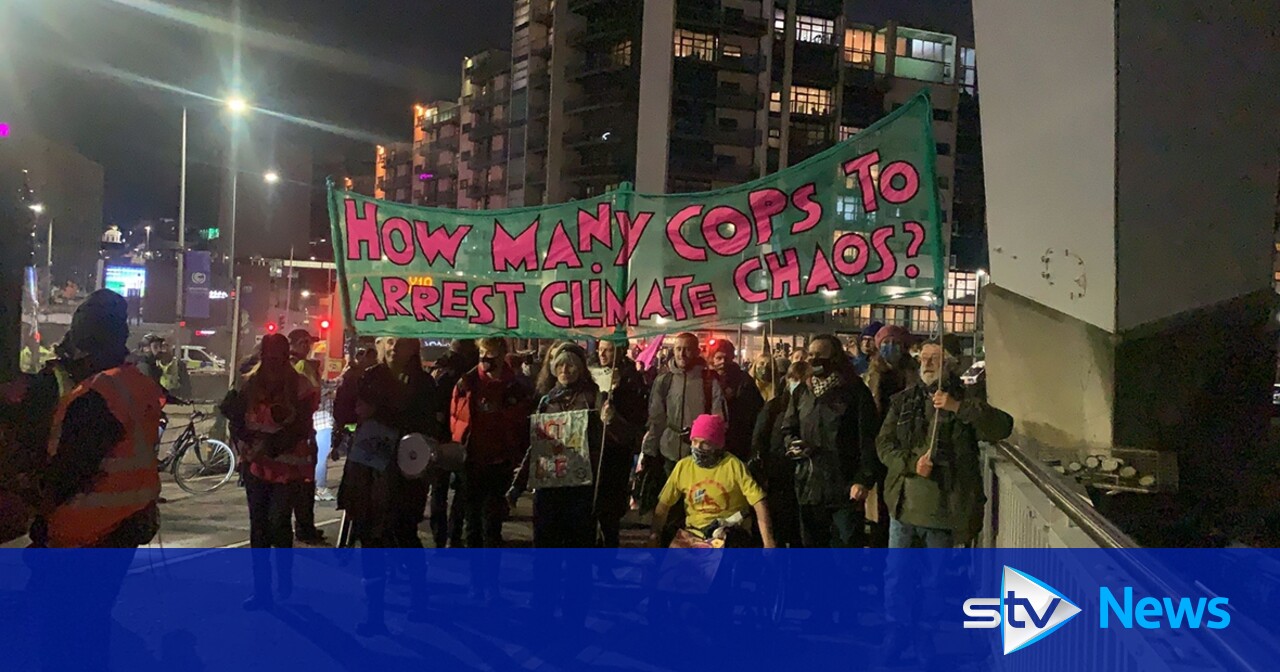Climate activists cross 'Squinty Bridge' as COP26 protests continue ...