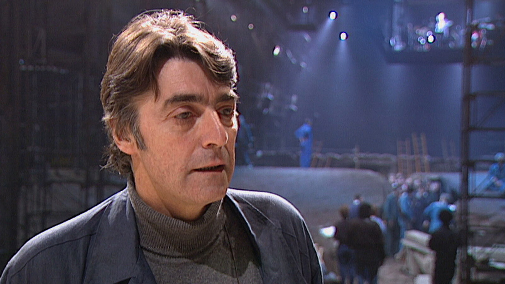 Tributes paid to theatre director Bill Bryden after death | STV News