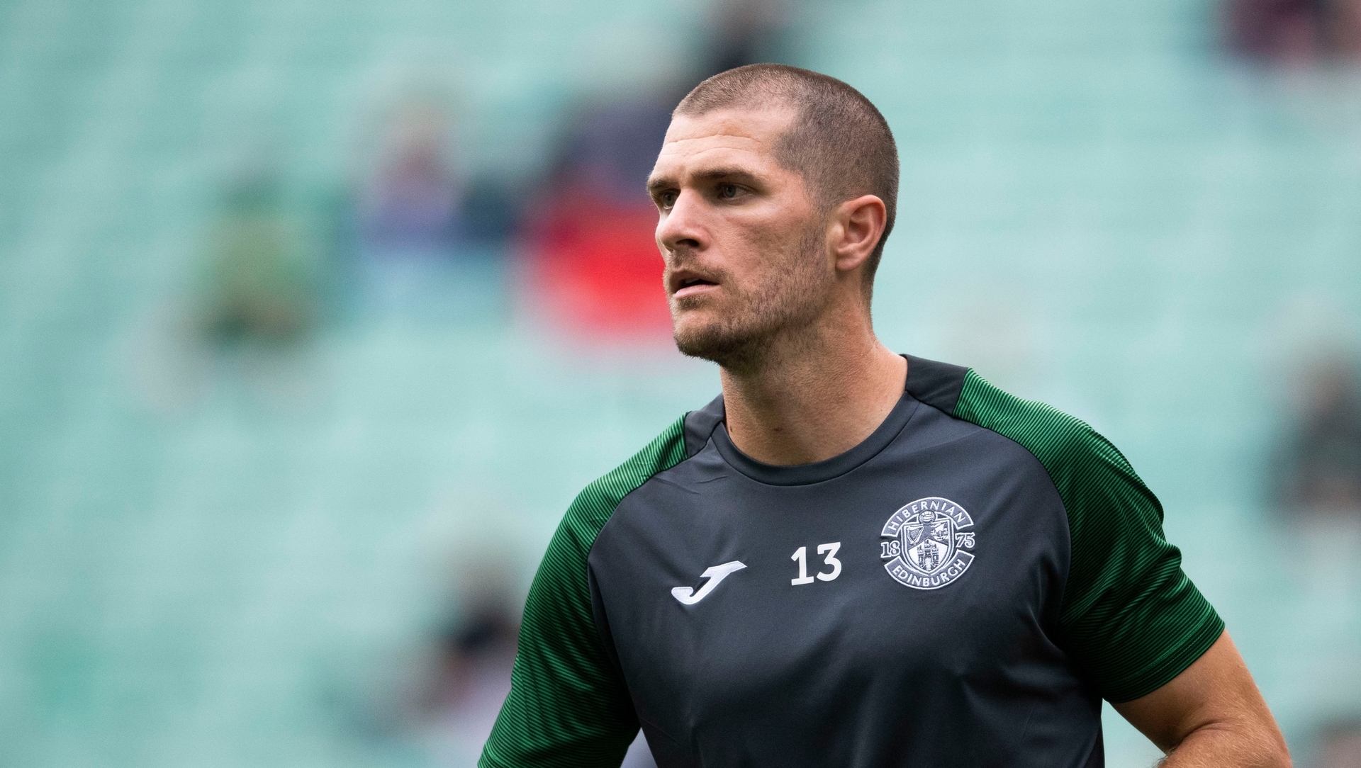 St Mirren sign midfielder Alex Gogic on loan from Hibernian | STV News