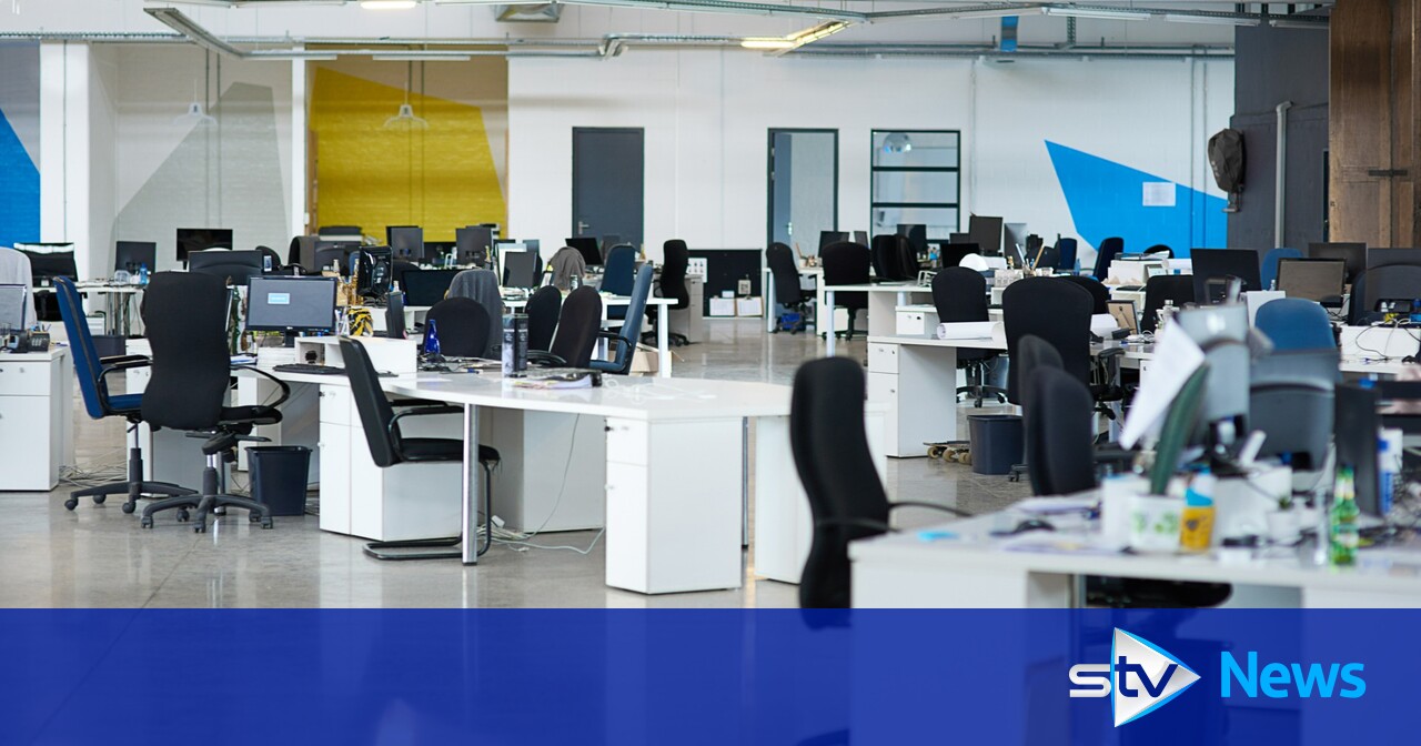 Return to offices as Scotland moves towards hybrid working | STV News