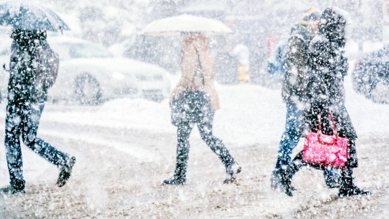 Snow showers and ice to hit Scotland in New Year as yellow warning ...