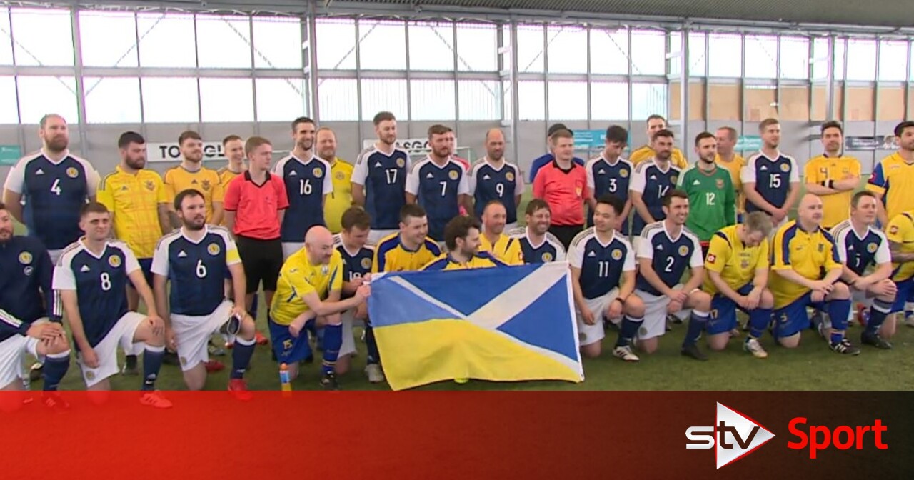 Tartan Army play their part in fundraising effort for Ukraine | STV News