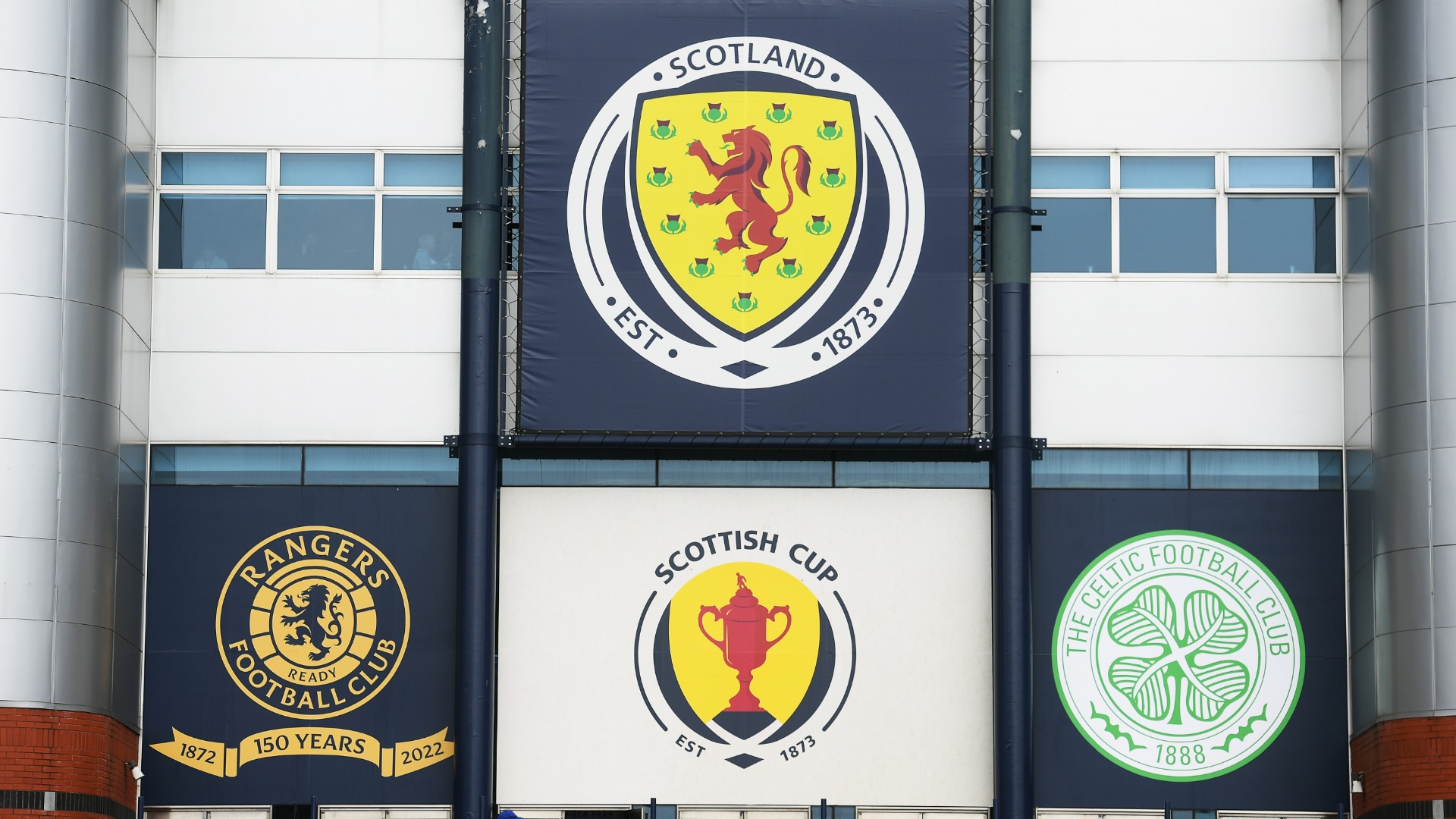 Police investigating alleged sectarian singing by Rangers fans ahead of ...