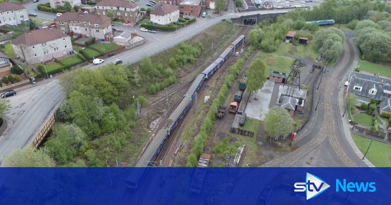 Emergency timetable put in place following train derailment | STV News