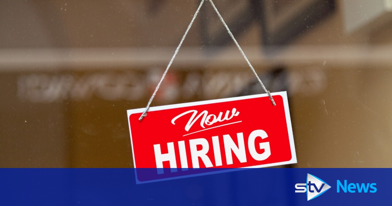 One in three job adverts list flexible working despite hiring crisis ...