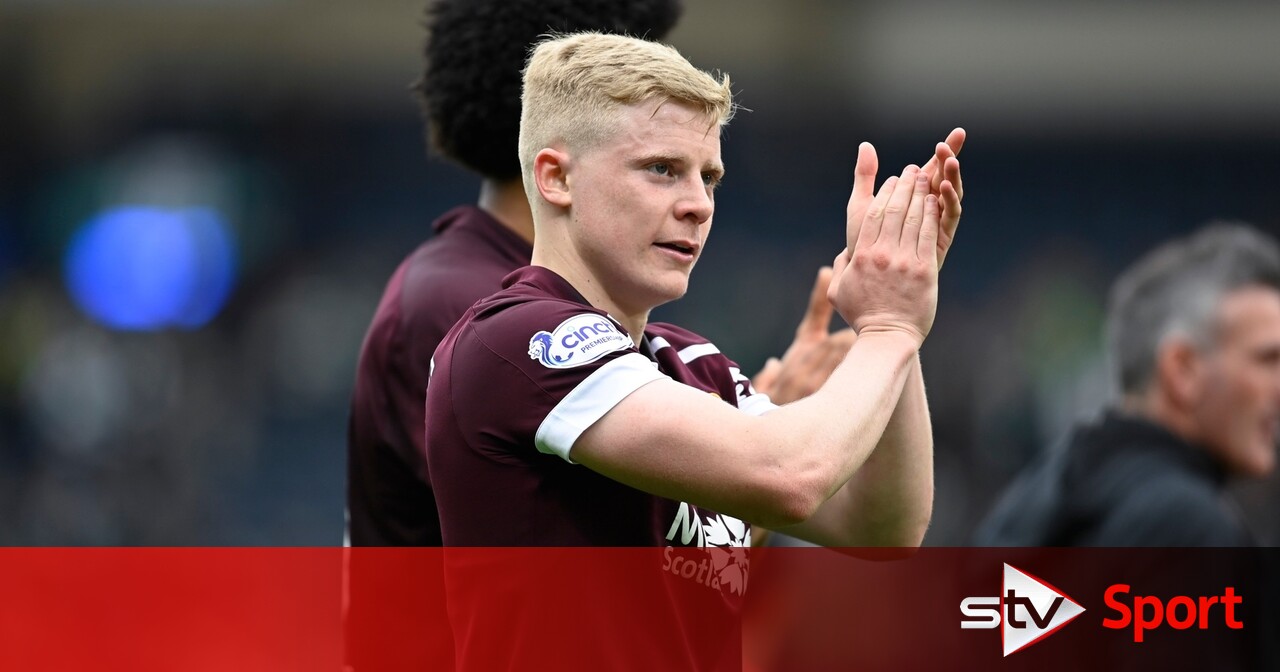 Alex Cochrane completes transfer from Hearts to Birmingham City | STV News