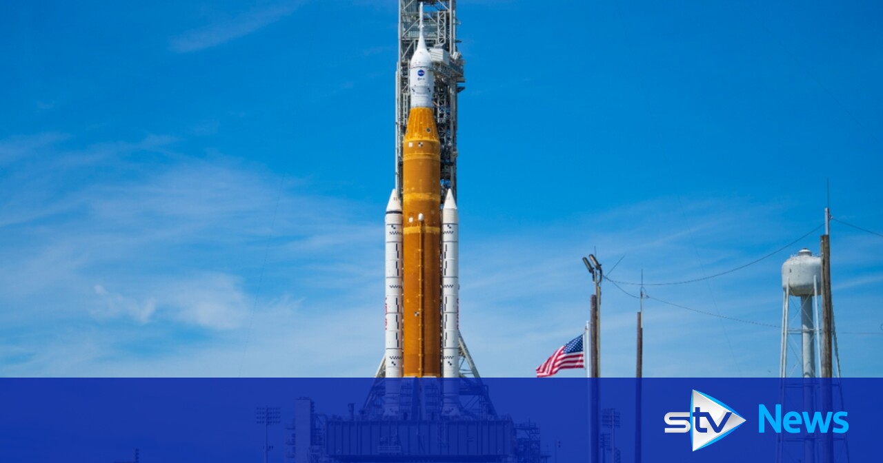 Nasa Postpones Unmanned Artemis 1 Moon Rocket Launch Over Engine Bleed