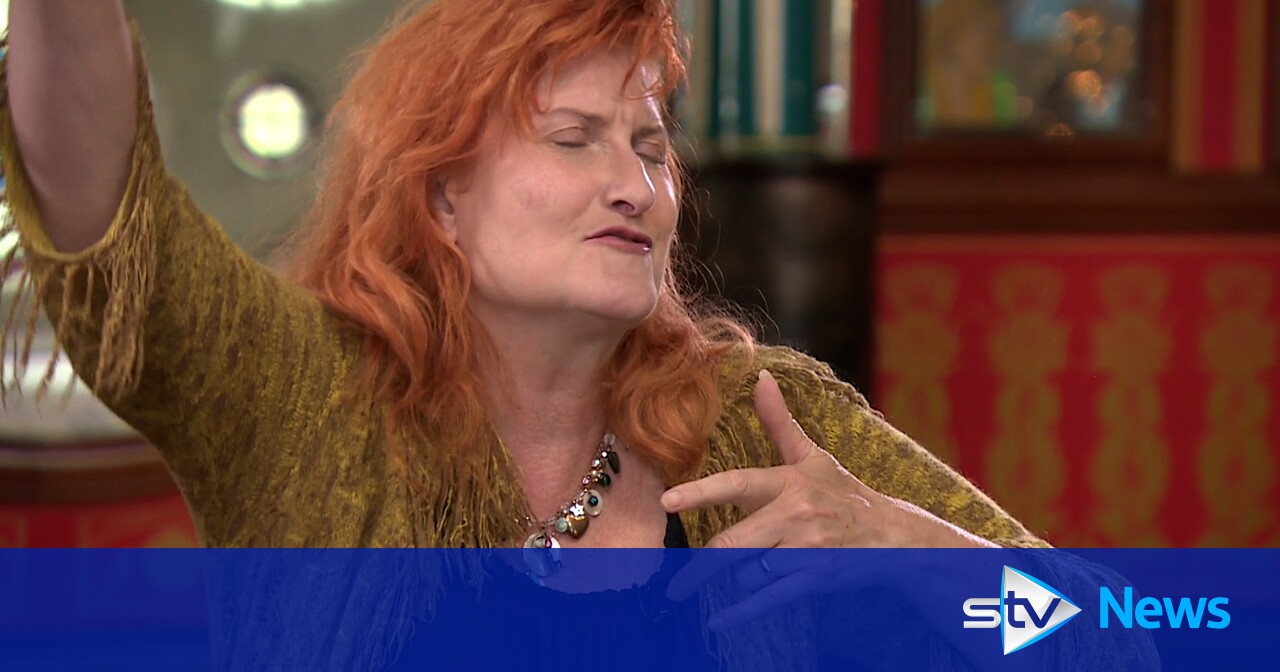 Eddi Reader on What's On Scotland: 'New Year parties taught me to go ...