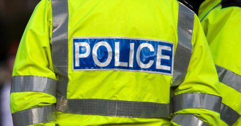 Saracen Street closed in Glasgow following serious crash | STV News