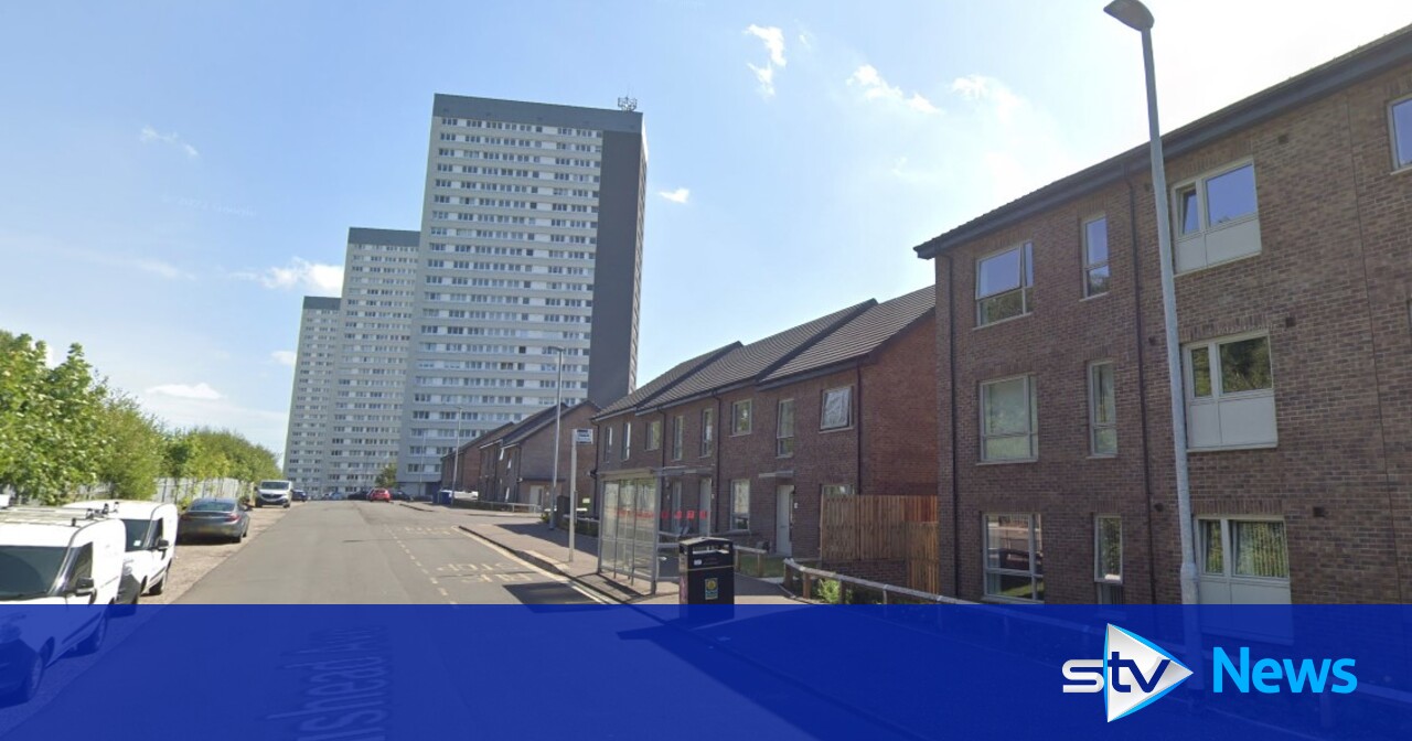 Body of teenager found in property on Kennishead Avenue, Glasgow as ...