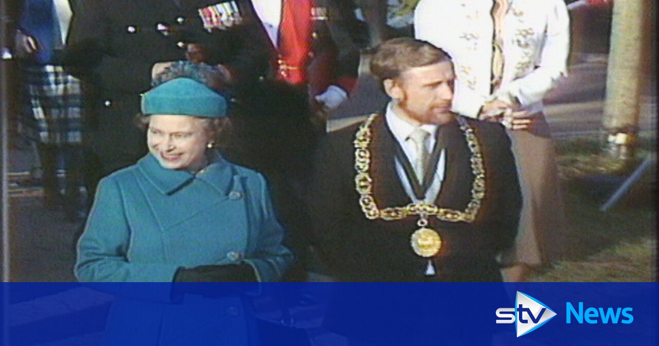 Watch Queen Elizabeth open Glasgow's Burrell Collection almost 40 years ...