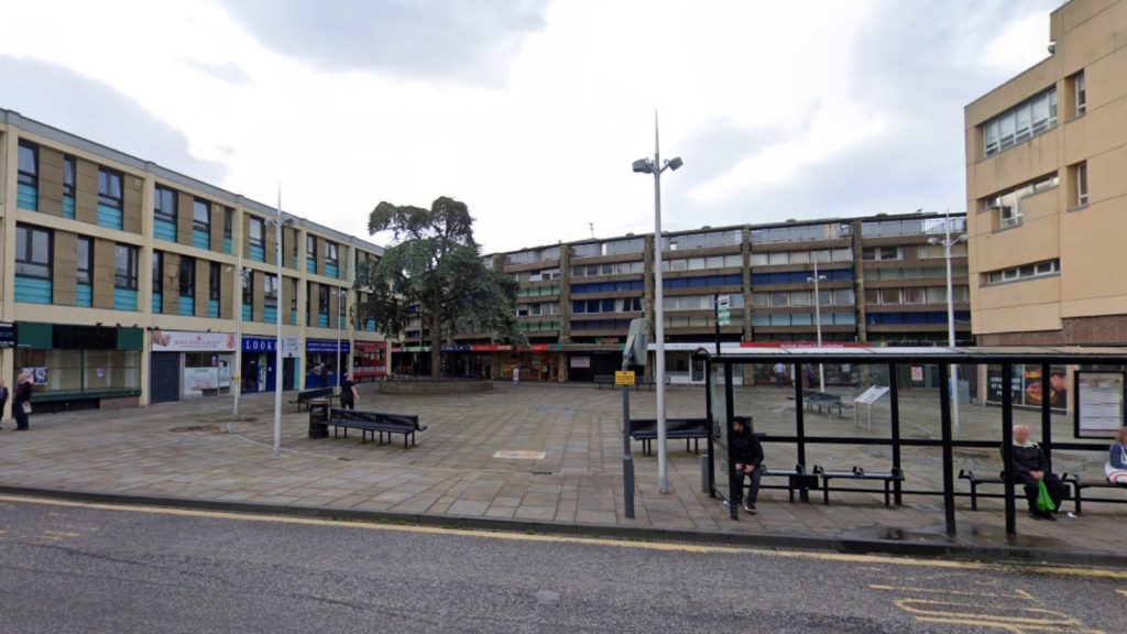 Staff left 'shaken' after woman carries out robbery at RS McColl's ...