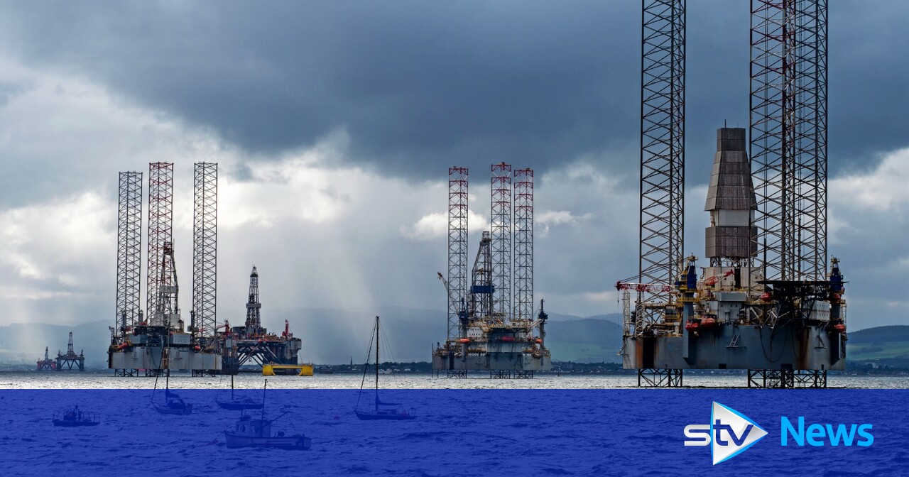 Licences to drill for oil in 900 North Sea locations open for offers ...