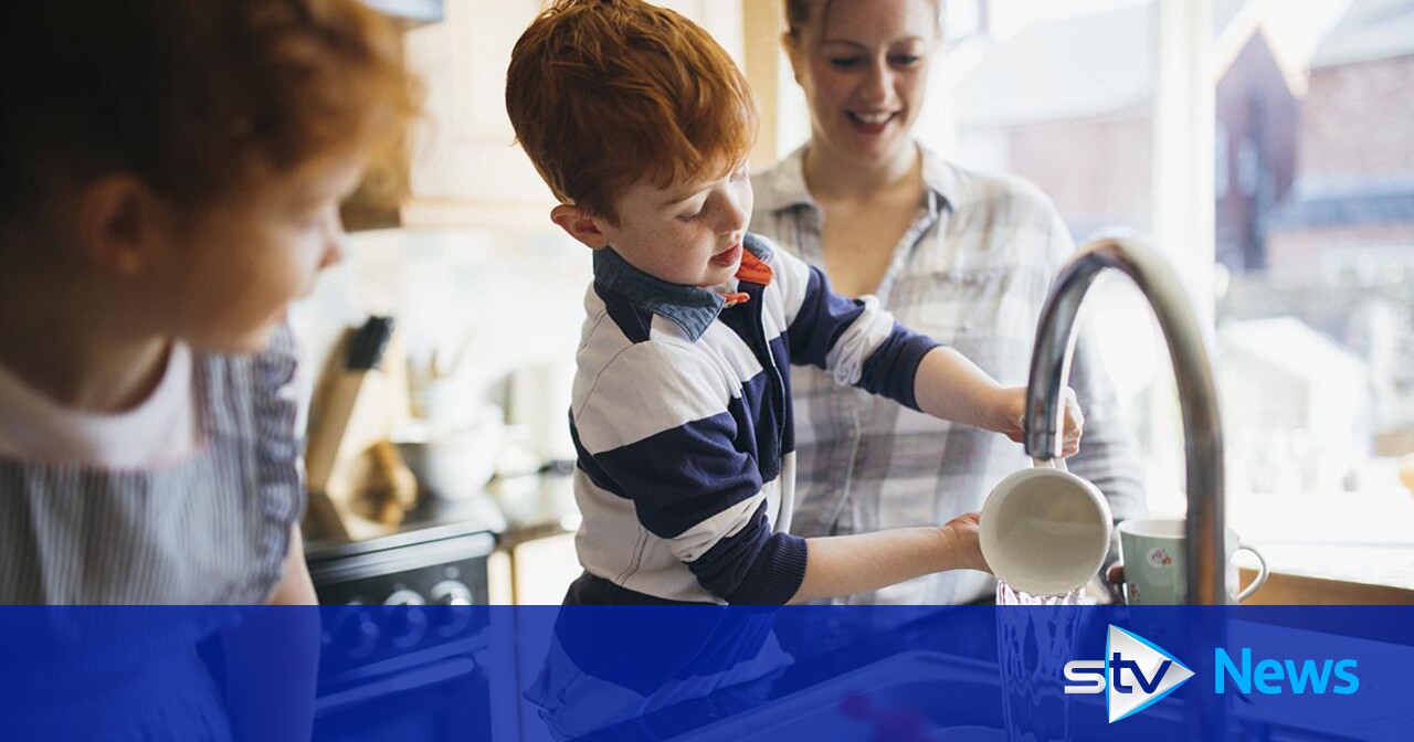 Low-income families will see benefit doubled ahead of Christmas | STV News