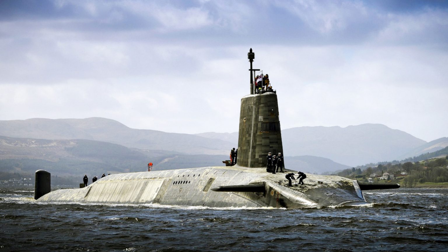 HMNB Clyde staff 'moved after serious radiation breach' at Trident RNAD ...