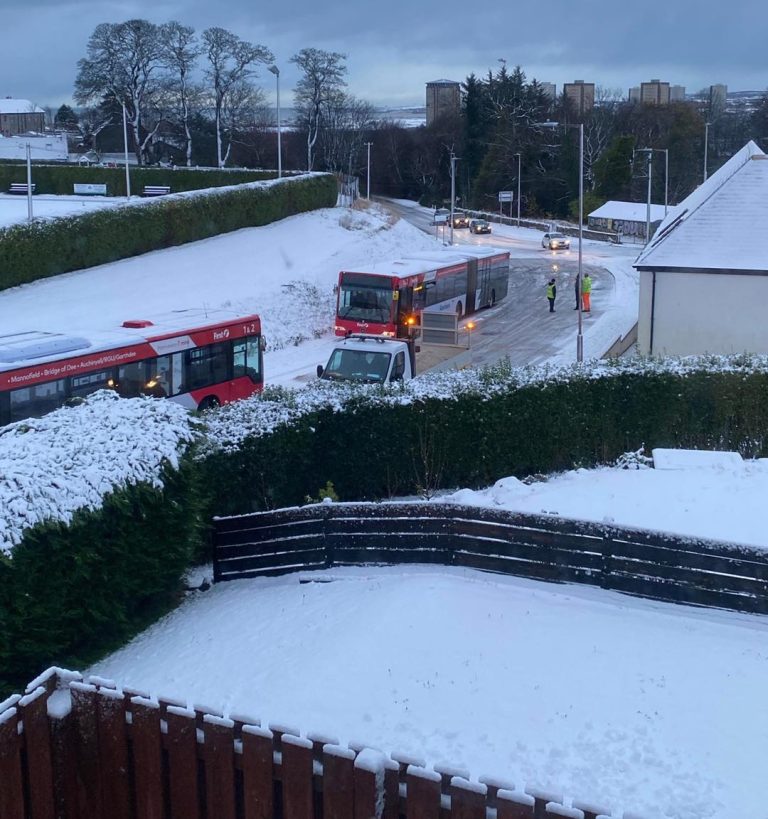 Snow falls as freezing temperatures grip Scotland amid Met Office ...