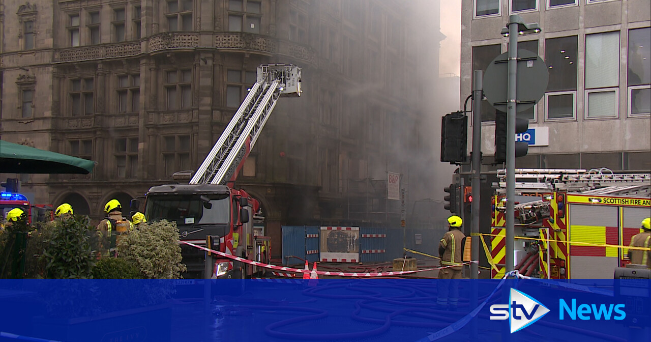 Ten fire appliances tackle huge blaze at iconic Jenners building in ...