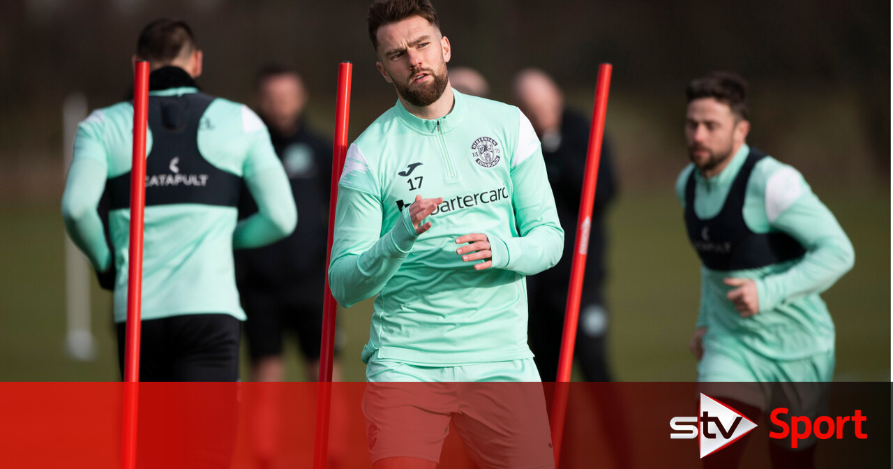 Hibs confirm signing of former Aberdeen and Scotland defender Michael ...