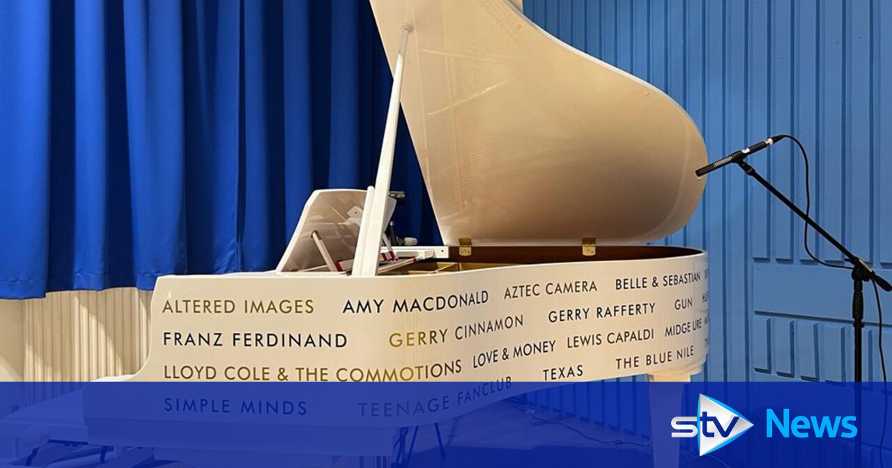 Don't you forget about key: New piano for Holyrood Secondary in Glasgow ...
