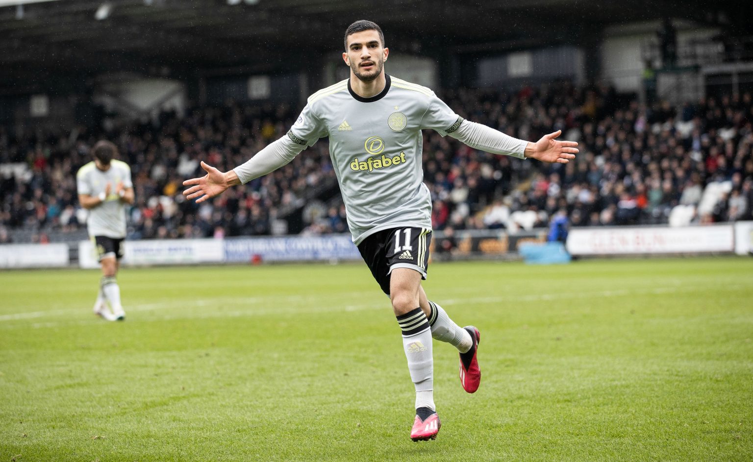 Treble winning winger Liel Abada signs new long-term deal at Celtic ...