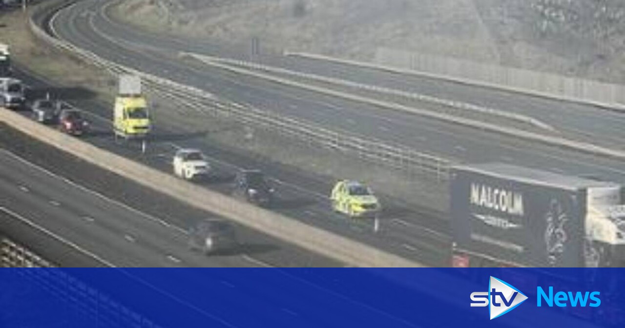 Man taken to hospital in Airdrie after multi-car crash on M8 during icy ...