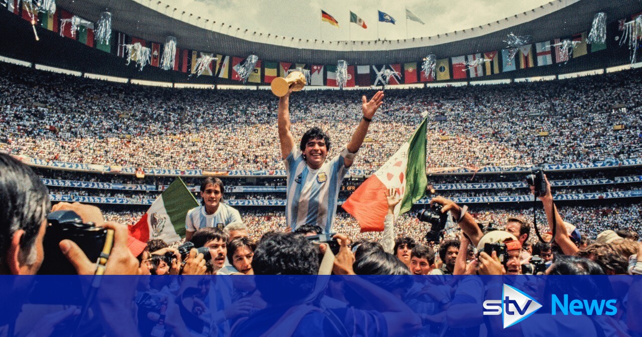 Photographer David Yarrow got 'lucky' with iconic Diego Maradona Cup ...