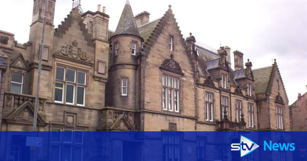 Woman accused of murdering boyfriend by stabbing him in heart | STV News