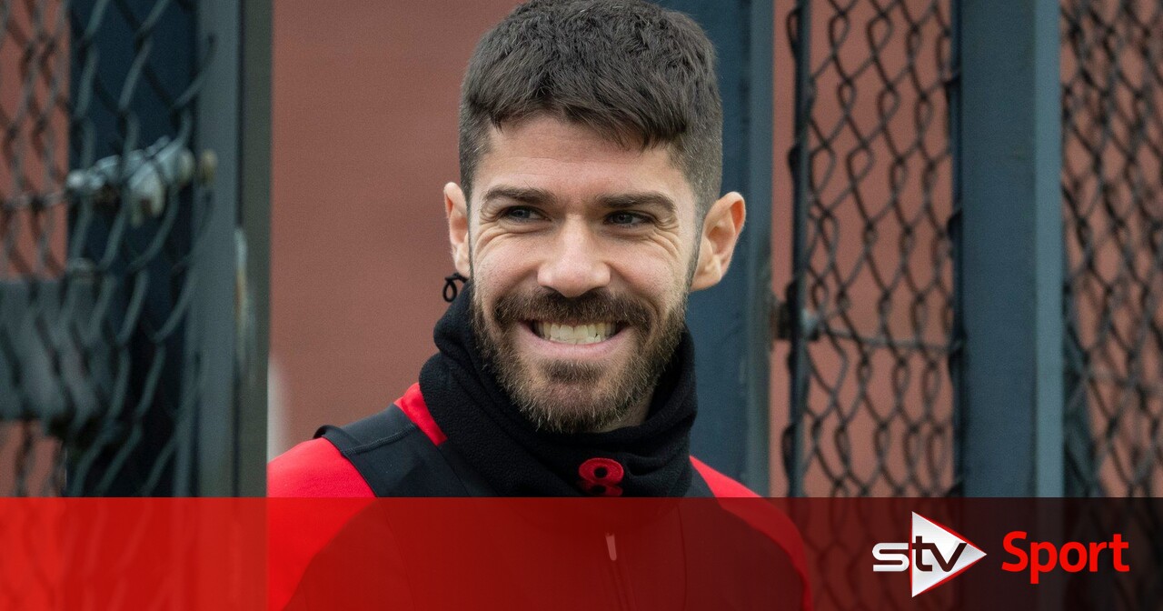 Stephen Robinson praises Ryan Flynn after St Mirren midfielder extends ...