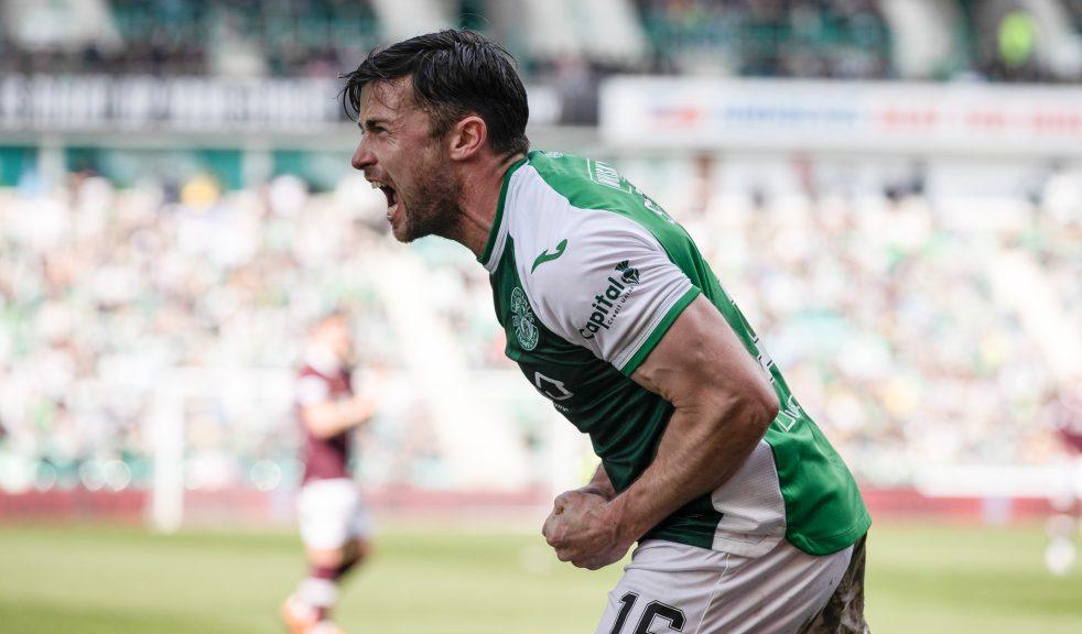 Lewis Stevenson inks new Hibs deal as club icon signs on for 19th ...