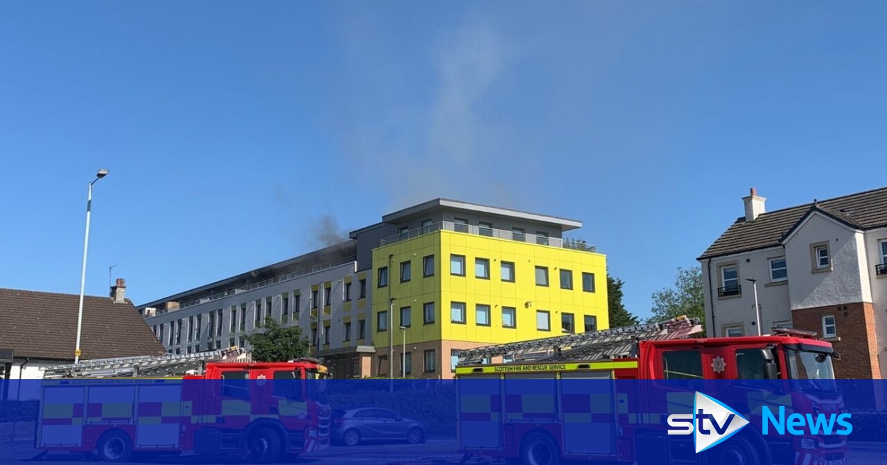 Emergency services rush to scene of fire as primary school evacuated in ...