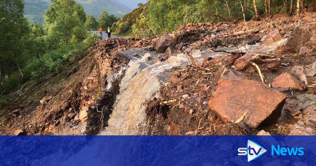 Lone driver helped by Glencoe rescuers after becoming caught between ...