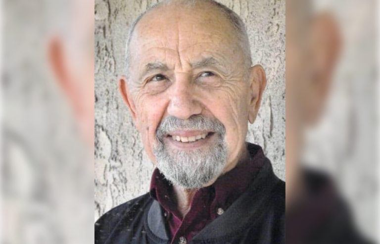 Titanic star who played submarine CEO Stockton Rush wife's ancestor Lew ...