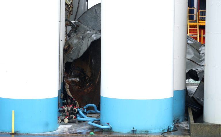 Five people hurt in explosion at Asco offshore supply base in Peterhead ...